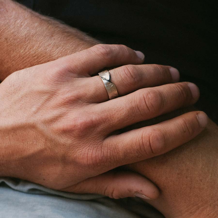 N° 20 Man Handmade white gold ring - Ines Bouwen Jewelry