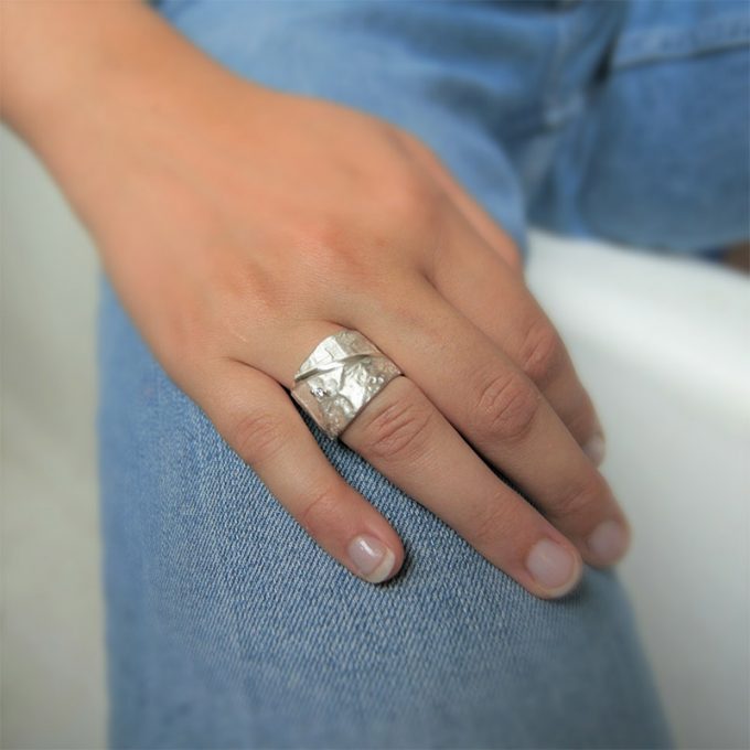 N° 019 set Handgemaakte zilveren ring met diamant - Ines Bouwen Jewelry